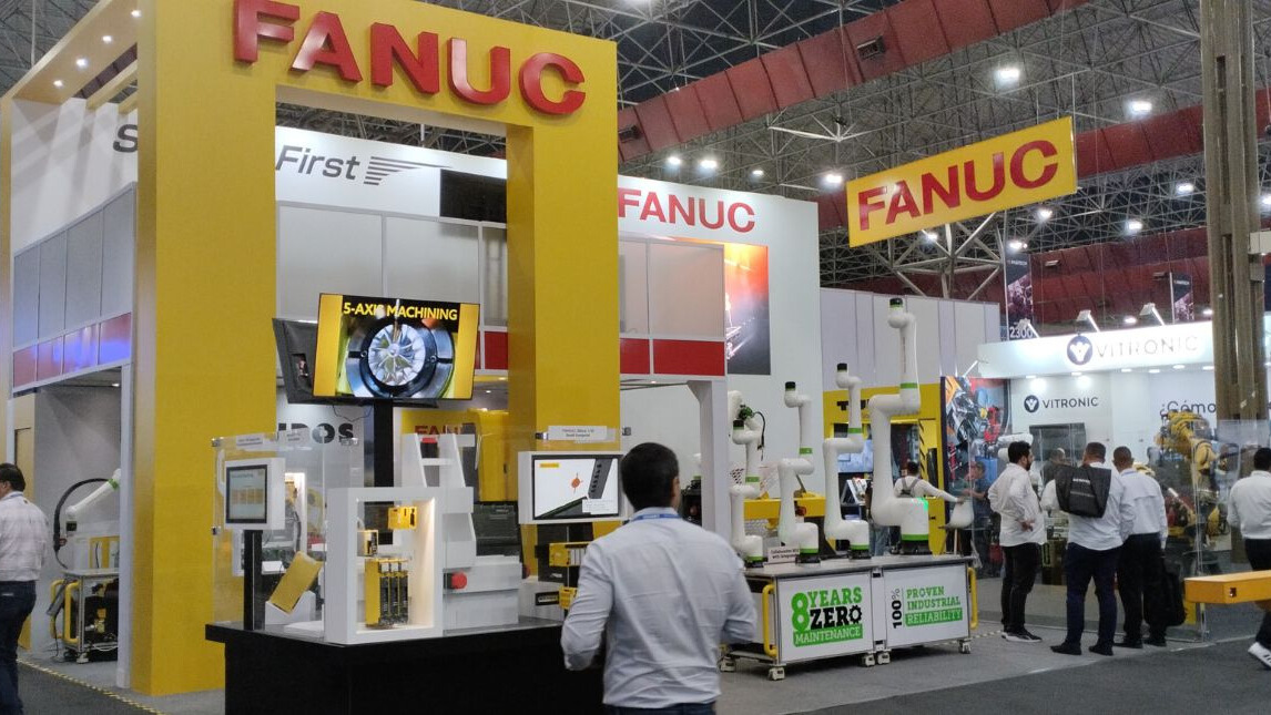 FANUC presenta robots colaborativos y sistemas de control múltiple